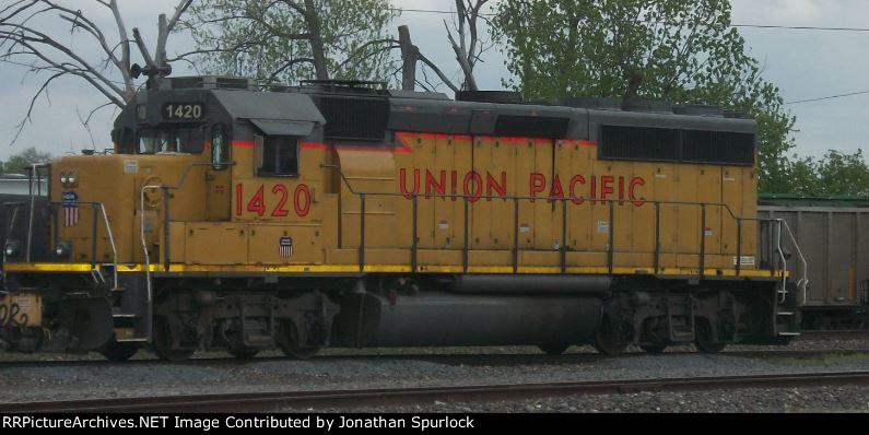 UP 1420, conductor's side view